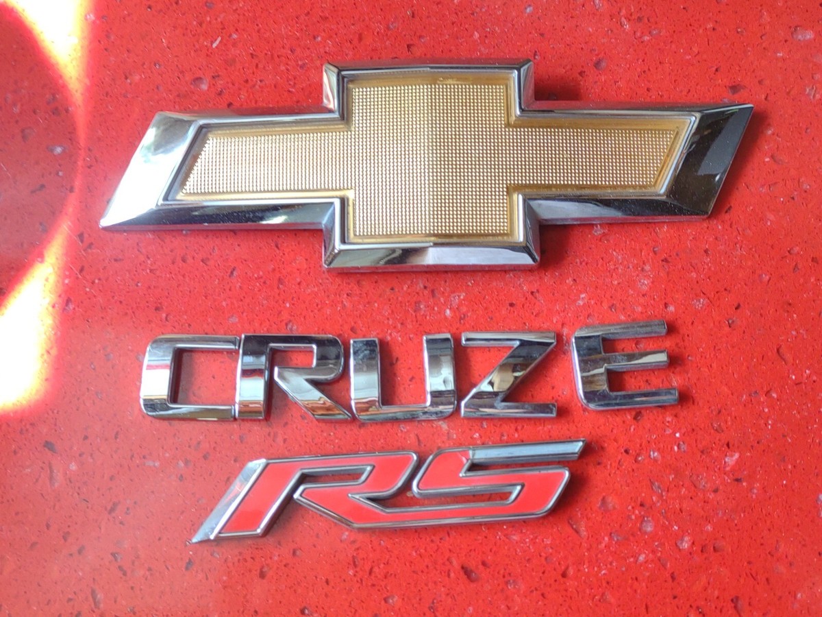 Chevy Cruize Rs Emblem