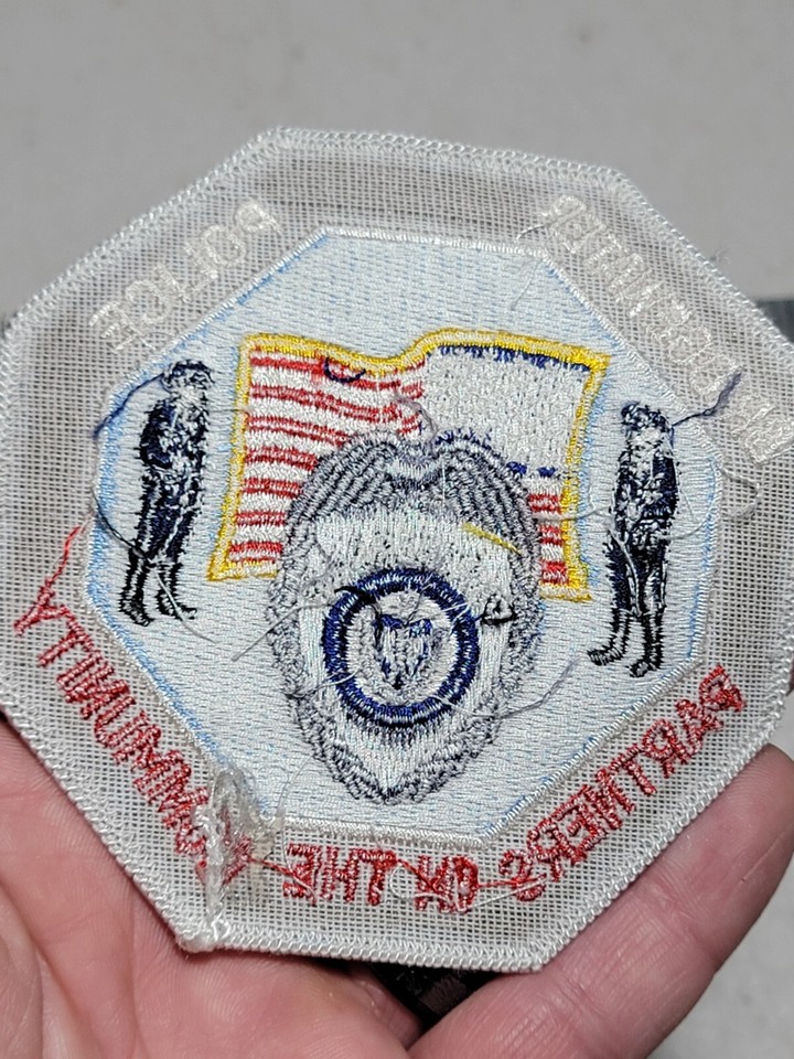 Bin1 B18 Police patch patches Massachusetts Bridgewater | eBay