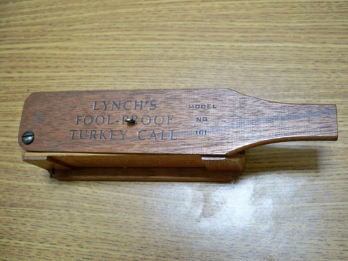 VINTAGE 1965 LYNCH'S FOOL PROOF TURKEY CALL - VINTAGE ANIMAL CALL ...