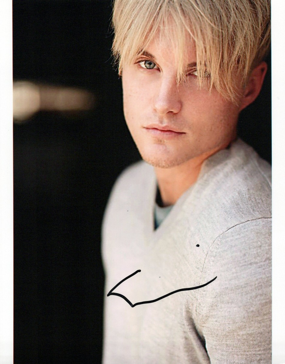 Toby Hemingway Wallpaper Toby Hemingway Pictures And Photos | Fandango
