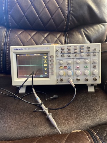 Tektronix TDS2014 100MHz 4Ch Oscilloscope with probe | eBay