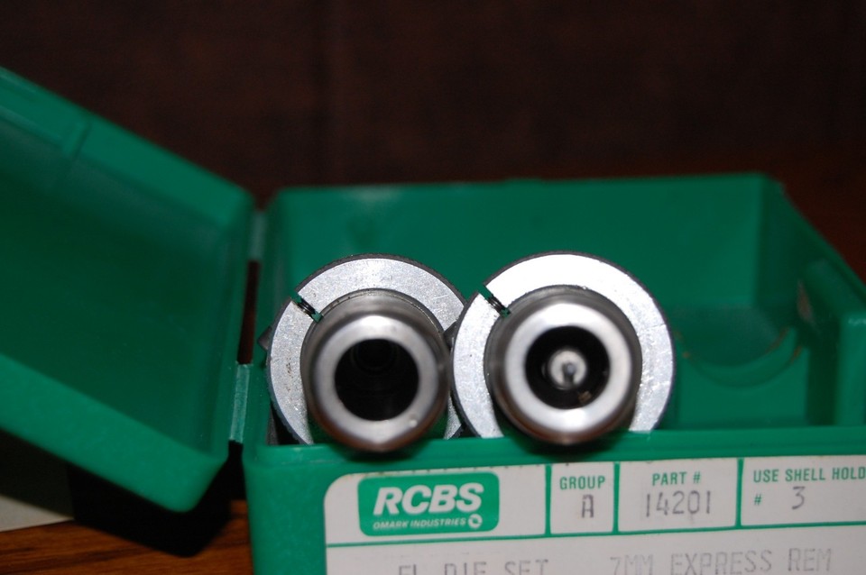 RCBS 7mm Express 14201 group A Rem Mag FL Die Set # 3 shell holder | eBay