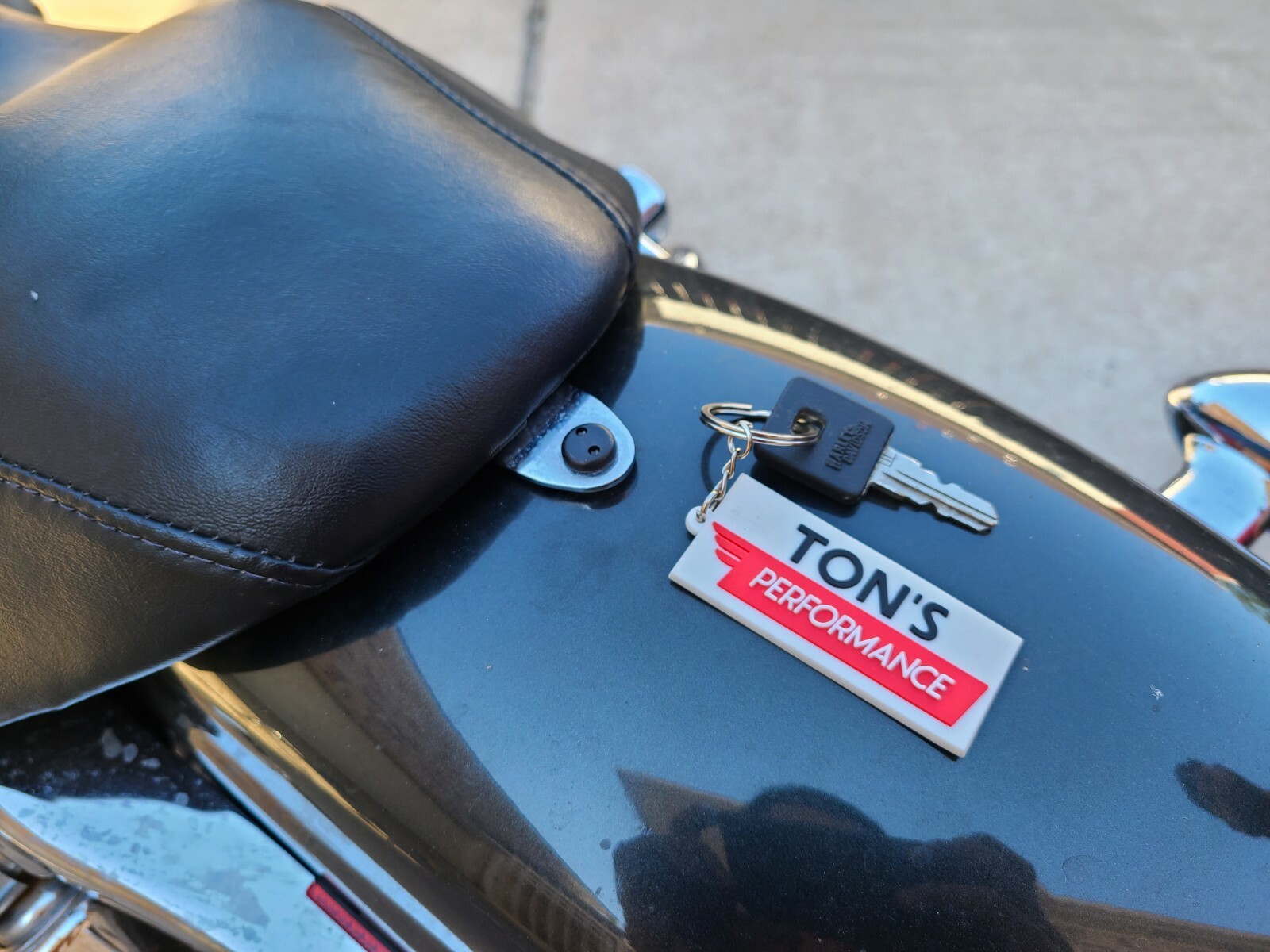 BLACK Stainless Anti Theft Snake Bolt for Harley Seat Mounting to Rear ...