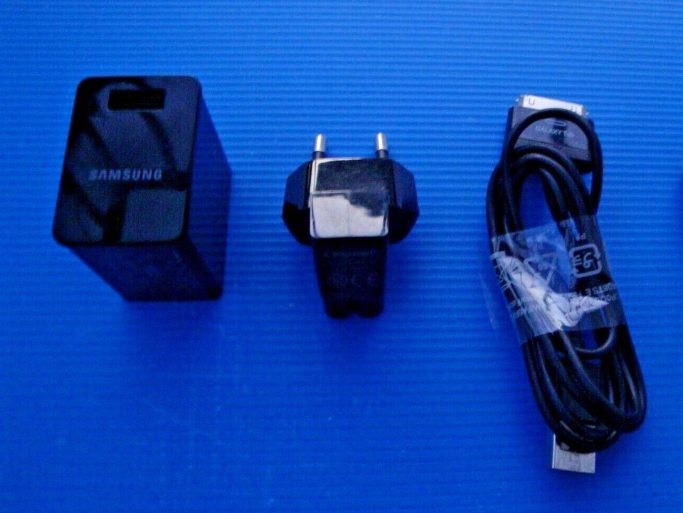 ORIGINAL SAMSUNG GALAXY TAB 10.1 GT-P7500 16GB WIFI + 3G + FREE ...