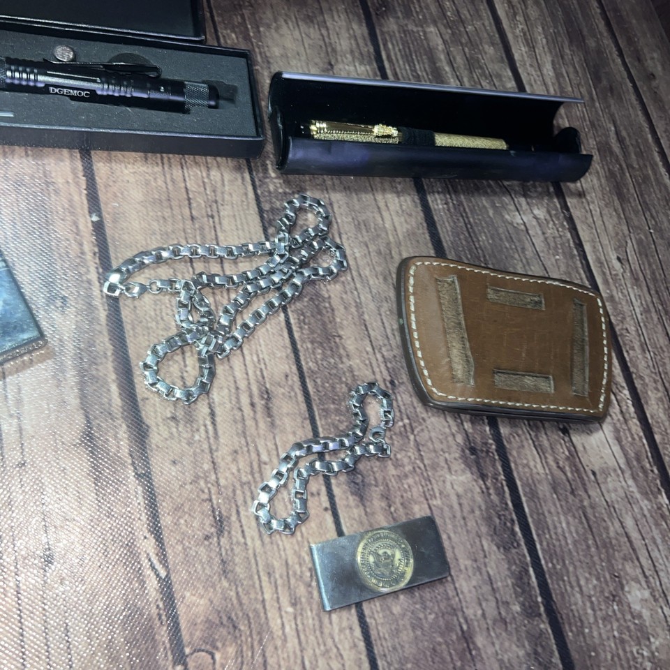 Everyday Carry" (EDC) kit. Zippo Lighter, Buckles And Chains | eBay