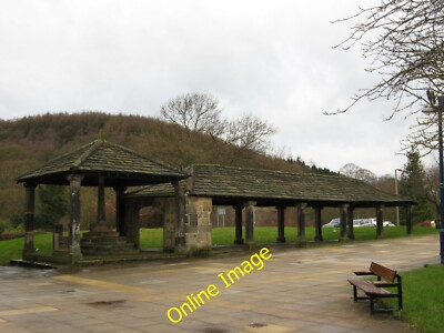 Photo 12x8 Footpath to the B1120 Badingham Road Framlingham Off New ...