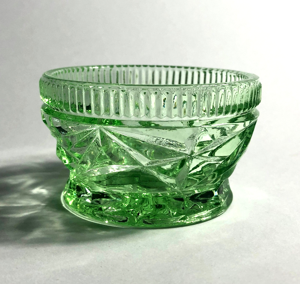Early VINTAGE ART DECO GREEN LIBOCHOVICE URANIUM DEPRESSION GLASS ...