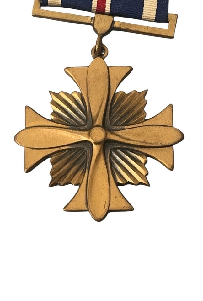 WWII U. S. Air Force Military Distinguished Flying Cross Bronze Medal ...