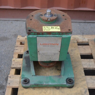 LIGHTNIN tank agitator mixer gearbox model NLDG-300X - FOR PARTS NOT ...