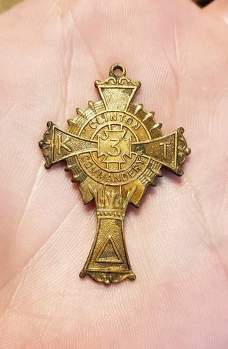 RARE 1890S CLINTON COMMANDERY NO. 3 MASONIC KNIGHTS TEMPLAR CROSS MEDAL ...