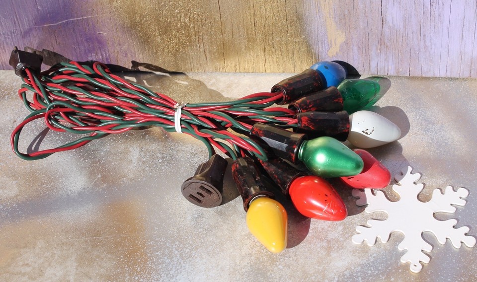 Vintage Christmas Light Strand, 7 Working Bulbs FREE SHIP! | eBay