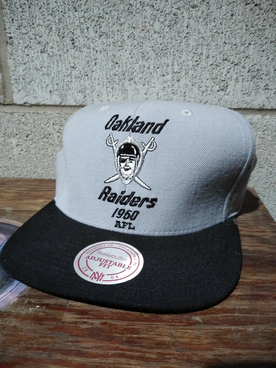 Raiders Snapback Mitchell And Ness Throwback