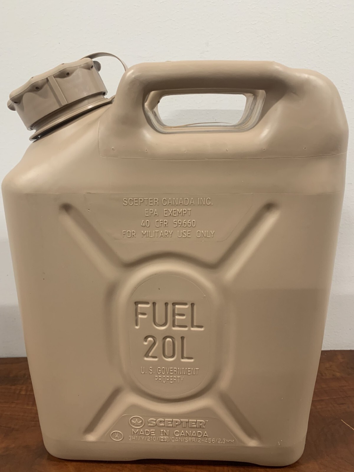 Genuine Scepter Sand Military Fuel Or Diesel Can MFC 5 Gallon / 20 L ...