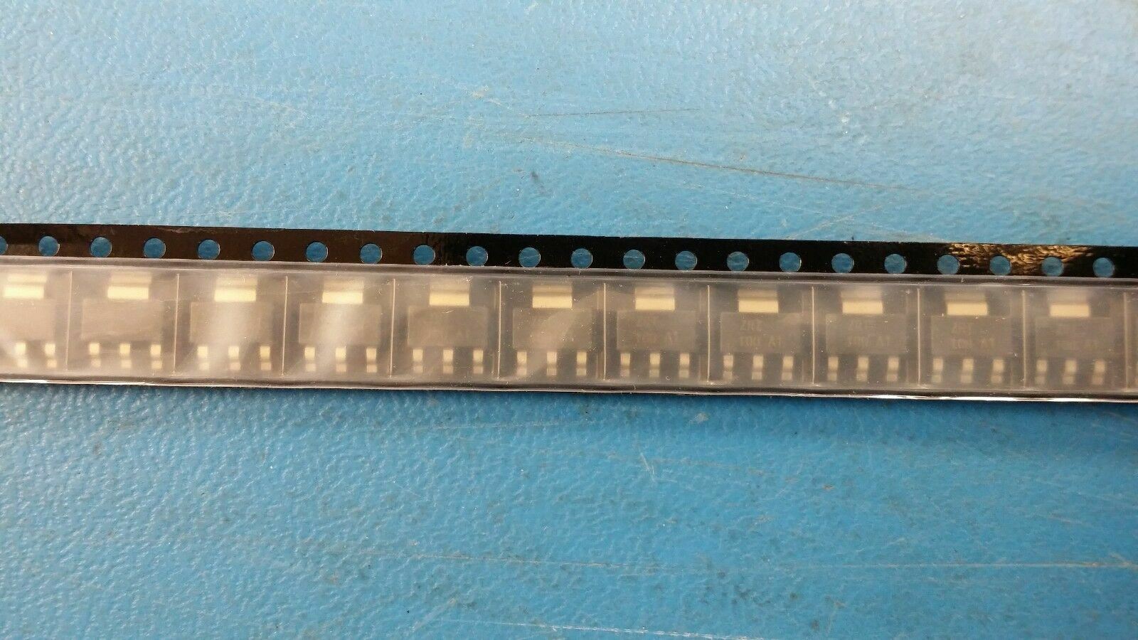 (10 PCS) ZRT100GA1 ZETEX V-Ref Precision 9.8V 30mA 4-Pin(3 Tab) SOT-223 ...