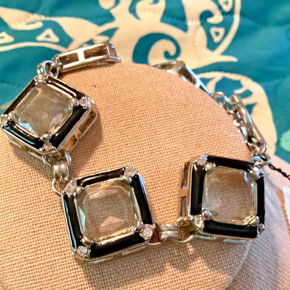 WHBM chunky Clear Rhinestone & Black White Enamel Toggle Bracelet NEW w ...