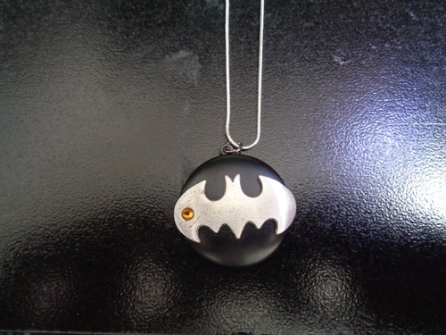 DC Batman Logo Necklace w/ 24”chain | eBay