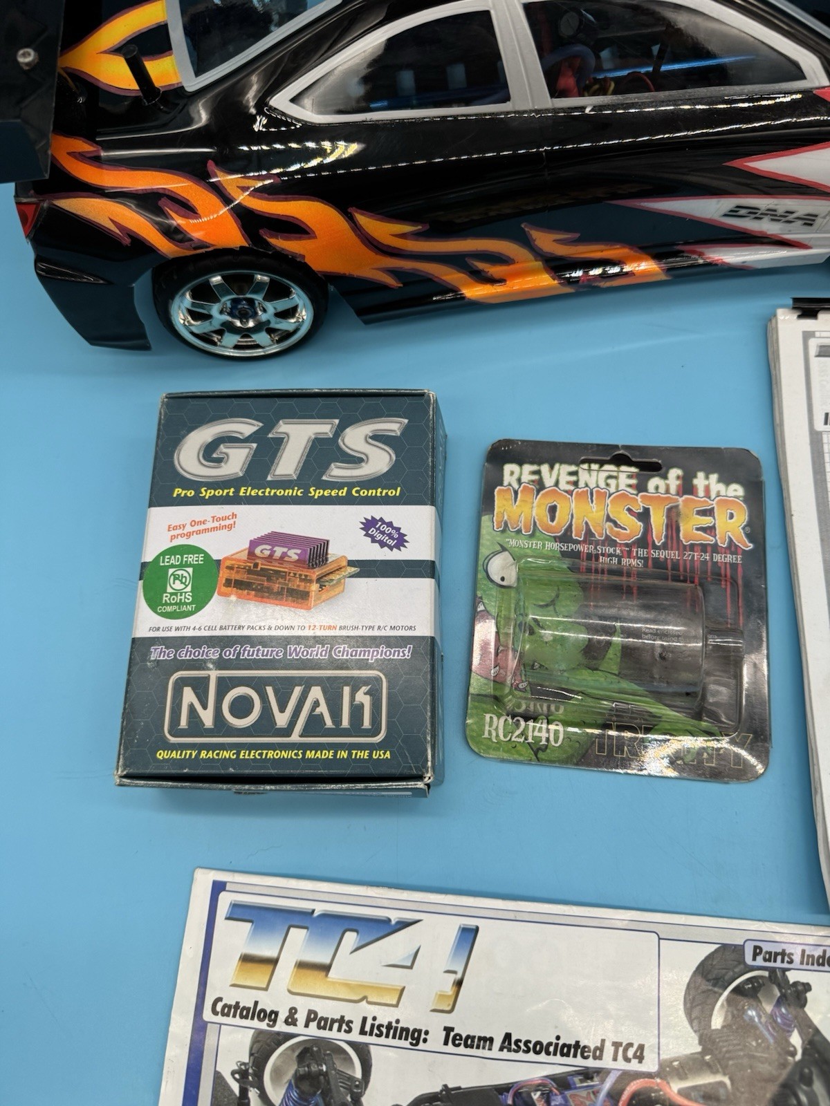 Vintage Team Associated TC4 4x4 Indoor Touring Drift RC Car 4WD with ...