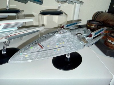 Eaglemoss Star Trek Voyager USS Prometheus XL Model-RARE | eBay