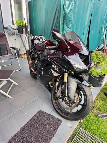 Kawasaki Zx10 R 2006 | eBay.de