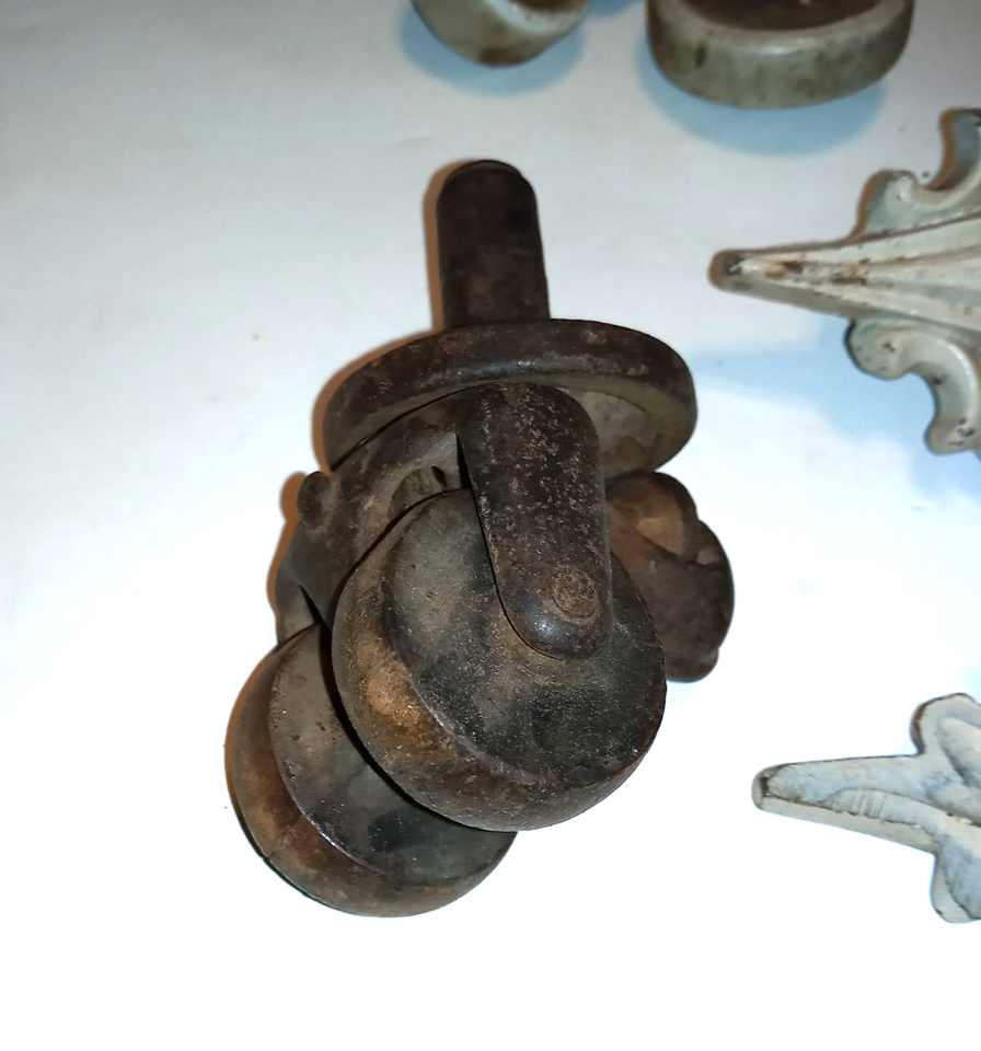 VINTAGE ANTIQUE JUNK DRAWER HARDWARE LOT | eBay