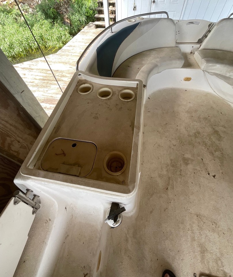 1998 Rinker Flotilla 24'3" Deck Boat - I/O MerCruiser Runs - North ...