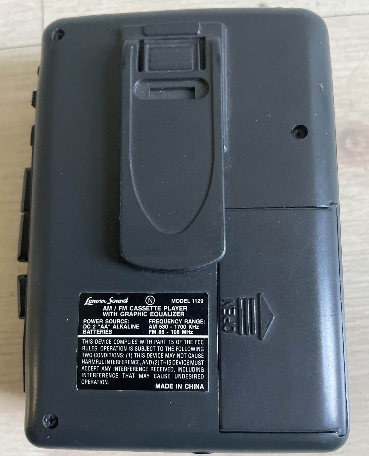 Lenoxx Sound Personal AM/FM Stereo Cassette Player Equalizer Model 1129 ...