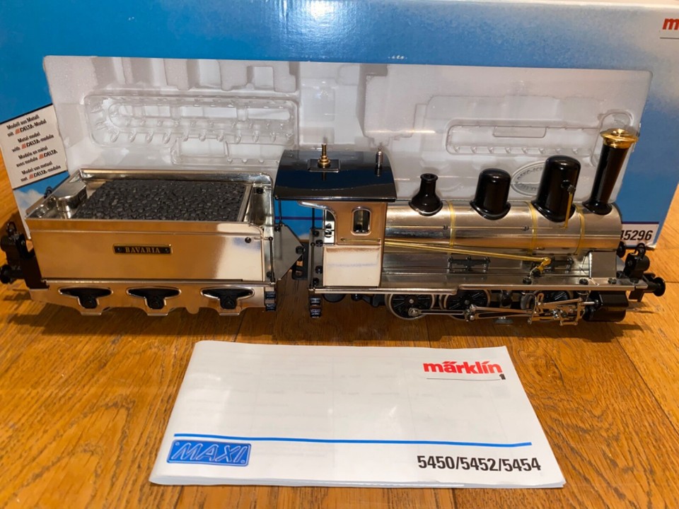 Marklin Maxi 1 Locomotive + Tender BAVARIA nickel plated Dealer Promo ...