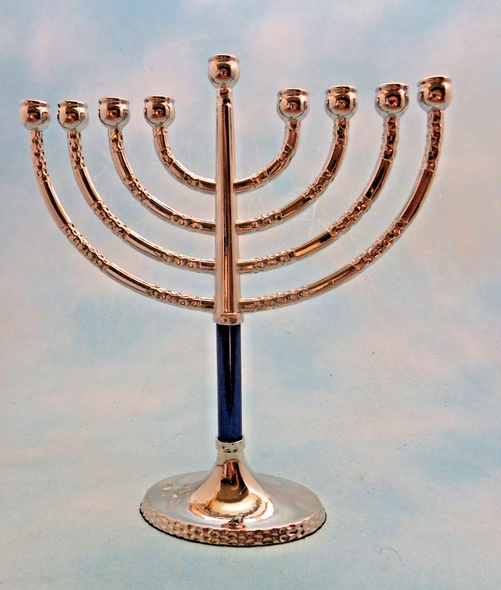 Menora De Hanukkah