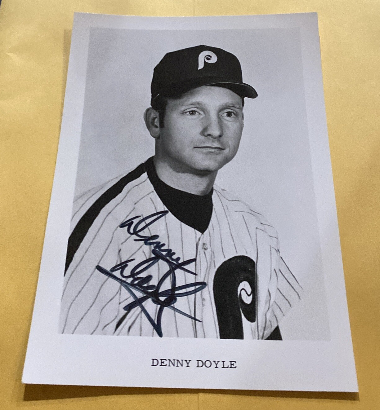 Denny Doyle Photo Postcard Philadelphia Phillies Signed Autographed d ...
