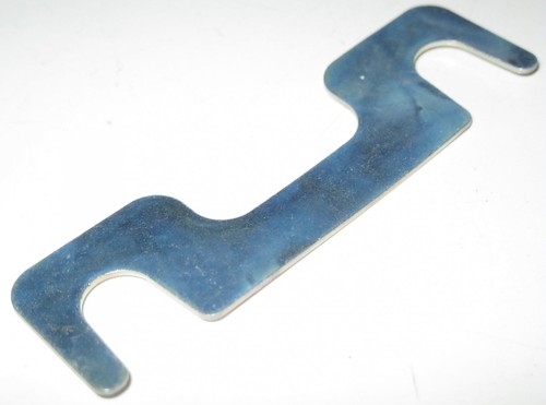 Mercedes S210 Boot Lid Lock Striker Bracket A2107430097 New Genuine ...