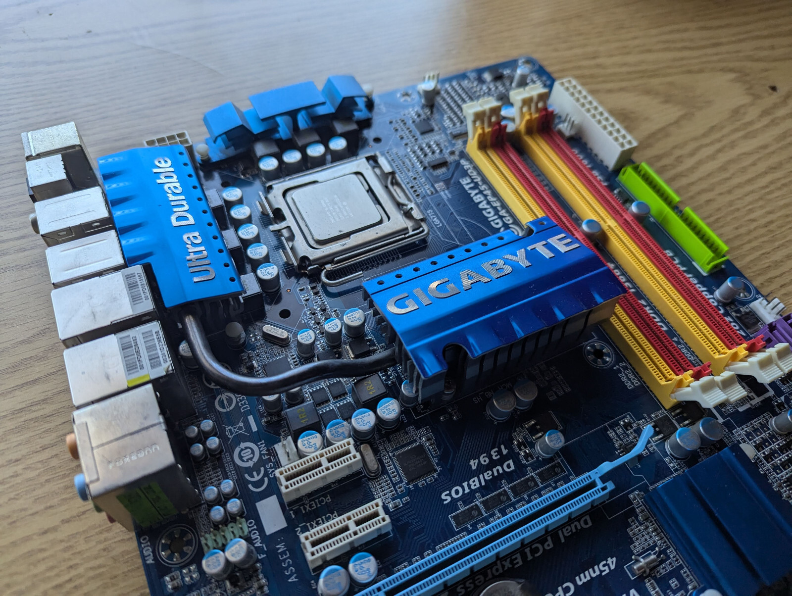 Gigabyte Technology GA-EP45-UD3P, LGA 775/Socket T, Intel Motherboard ...