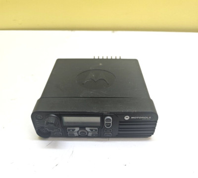 Commercial Radios - Motorola 800 Mhz Radio
