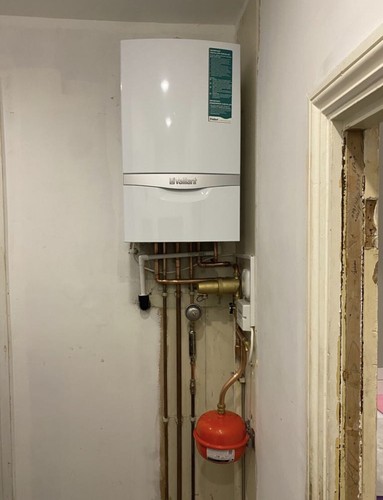 £349 NO VAT Combi BOILER FITTING installation LABOUR ONLY Any BOILER ...