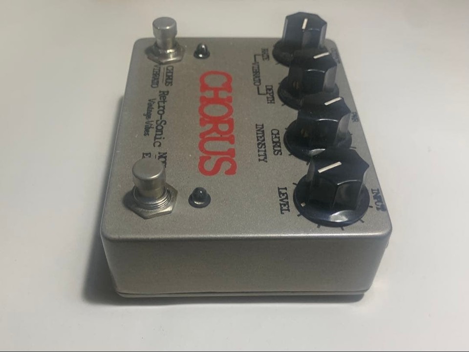 Retro-Sonic Chorus Guitar Effects Pedale Alimentatore 12VAC Usato ...