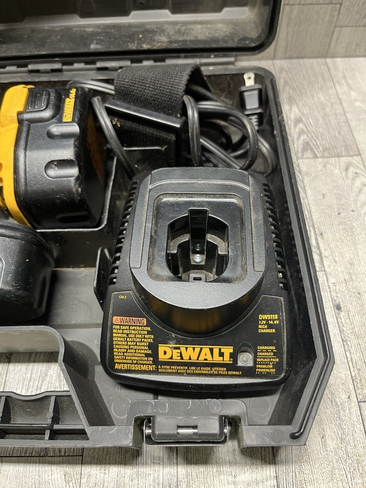 DeWalt DC730 Cordless 1/2”Drill Drive 2 Batteries DW9226 Charger/Case ...