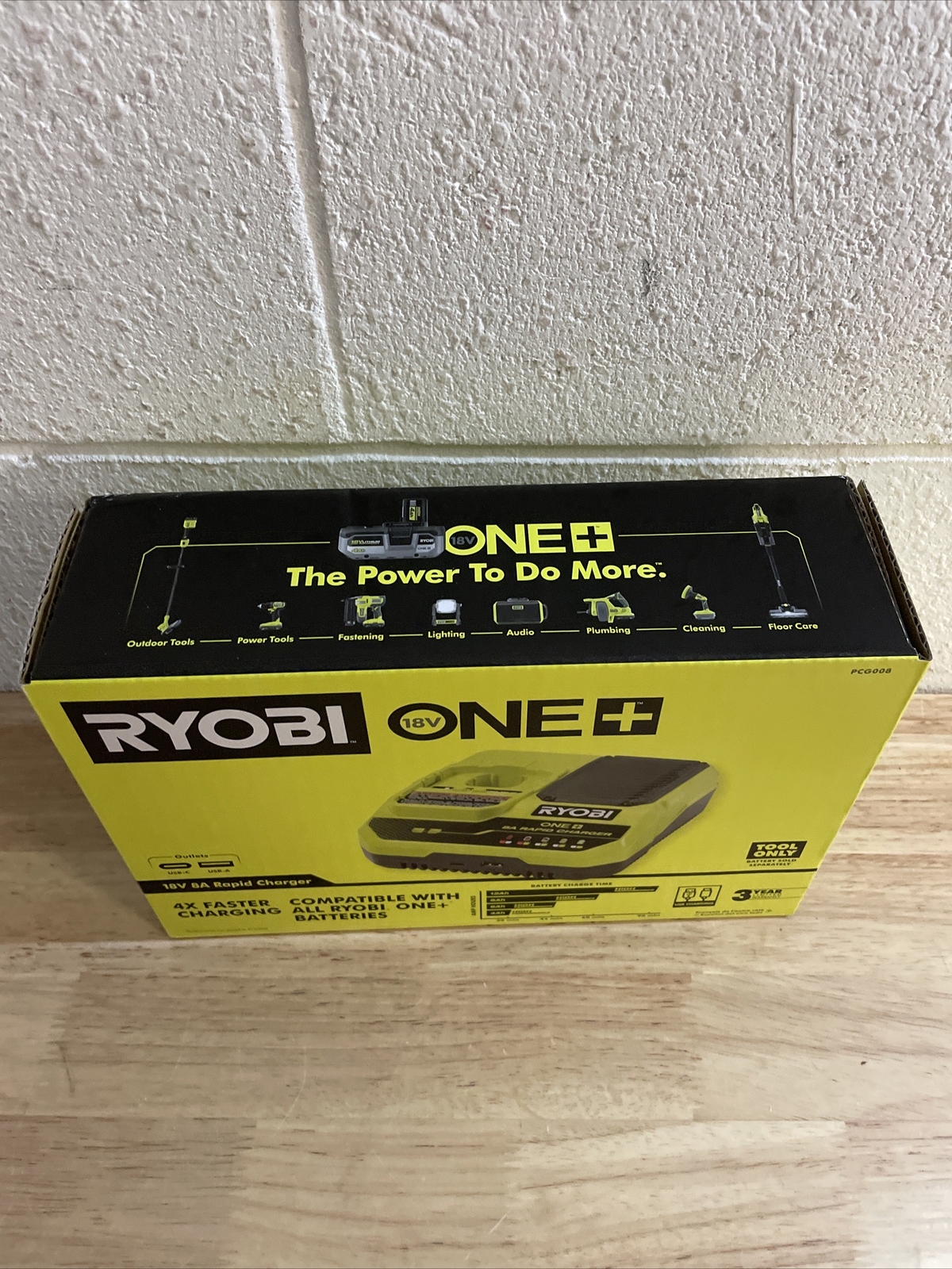 Ryobi 18v ONE battery charger PCG008 - 8A Rapid Fast Charger with 2 USB ...