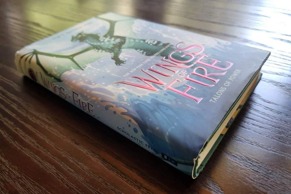 Wings of fire book set 1-13 plus WOF Darkstalker | eBay