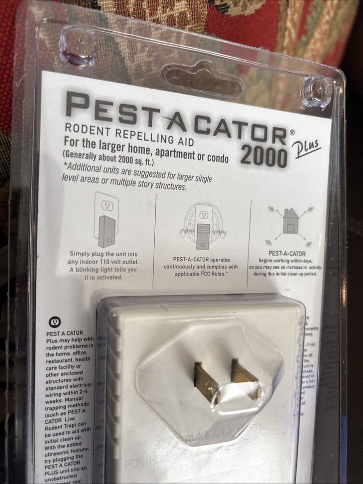 Pest A Cator 2000 Plus Electronic Insect & Rodent Repeller Global ...