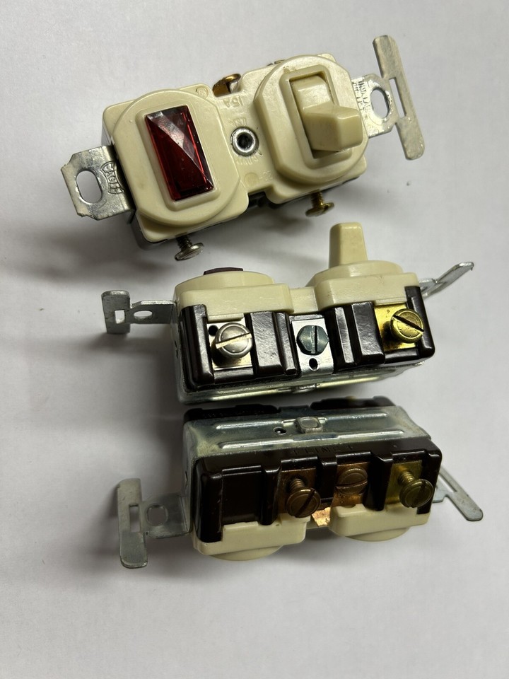 (3) Eagle Electric 294 Ivory Three Way switch & pilot light combo | eBay