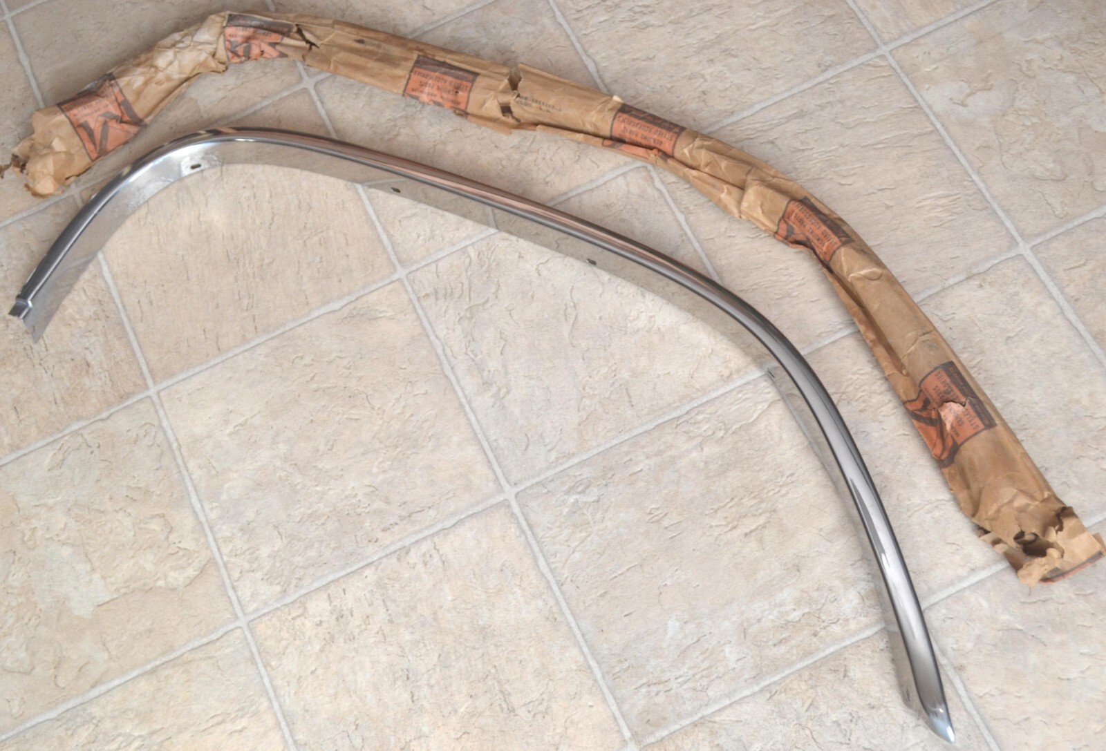 NOS 1960 Mercury Left Rear Wheel Opening Fender Lip Trim Body Moulding ...