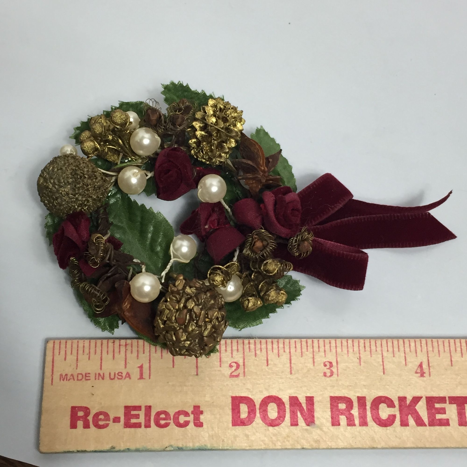 Vintage Avon Potpourri Wreath Brooch Pin Natural Holiday Christmas ...