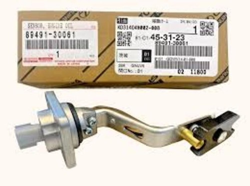 TOYOTA Genuine OEM SENSOR, ENGINE OIL LEVEL 89491-30061 | eBay