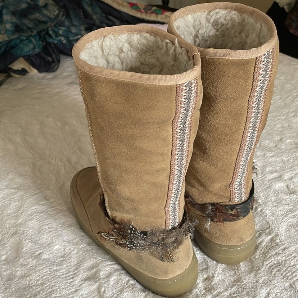 Steve Madden Bamboo Brown Suede Pull on BootW/Feather Trim Fur lined ...