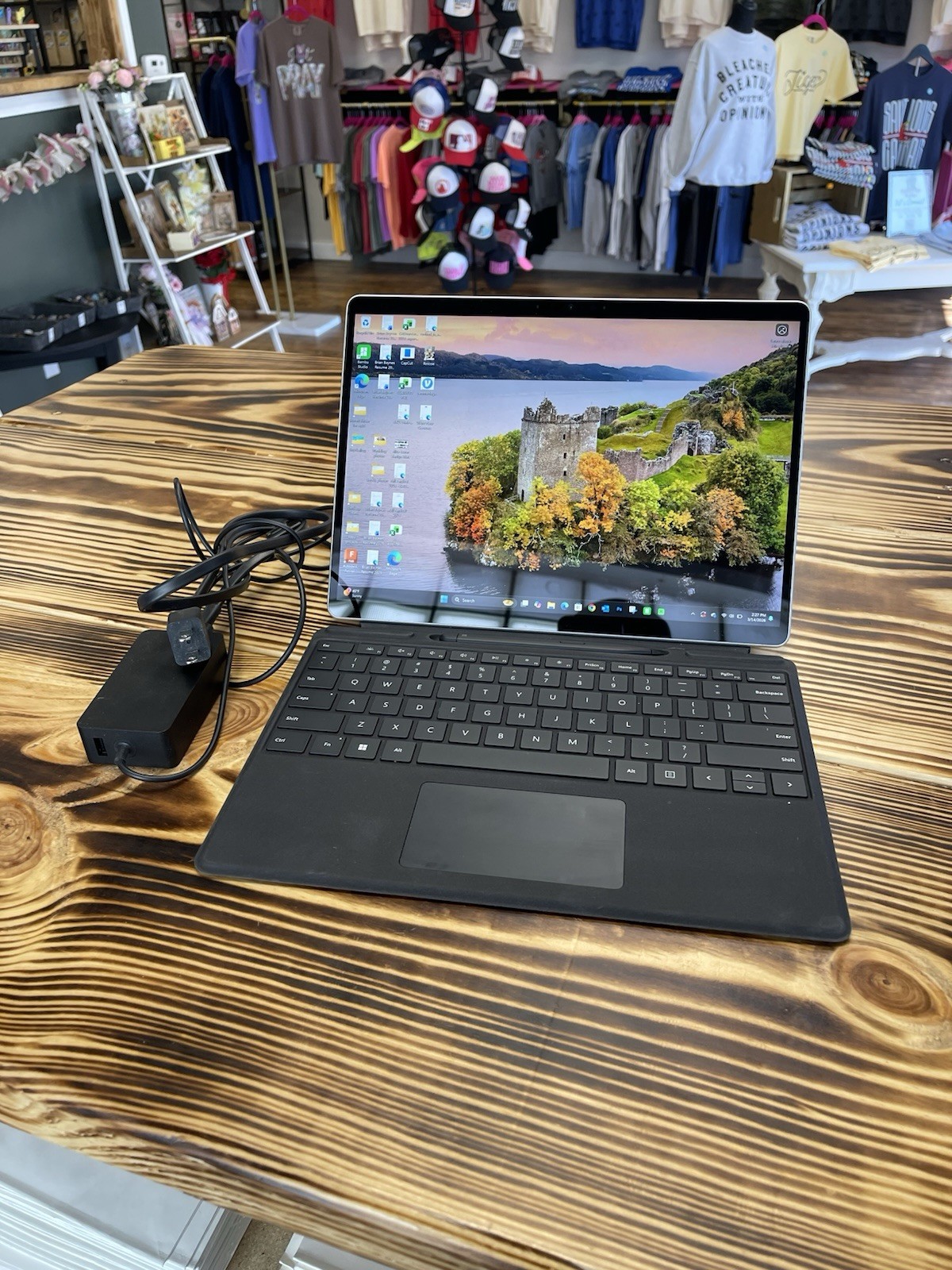Microsoft Surface Pro 9 i7 16GB 256GB model 2038 - w Pen and Keyboard ...