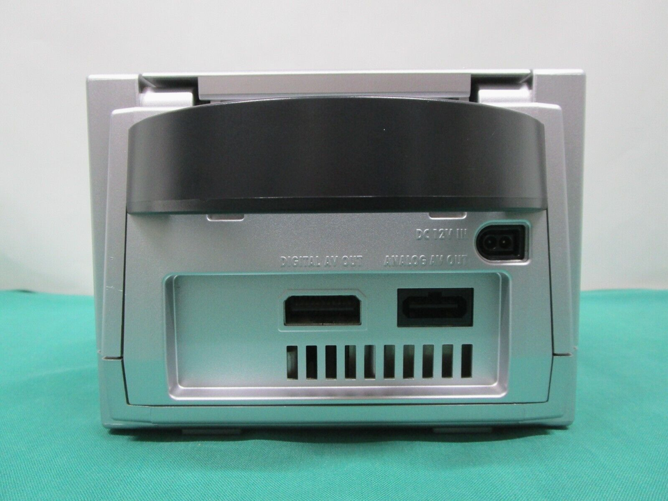 Nintendo GameCube Console System Only Silver DOL-001 -- *JAPAN* GC. 654 ...