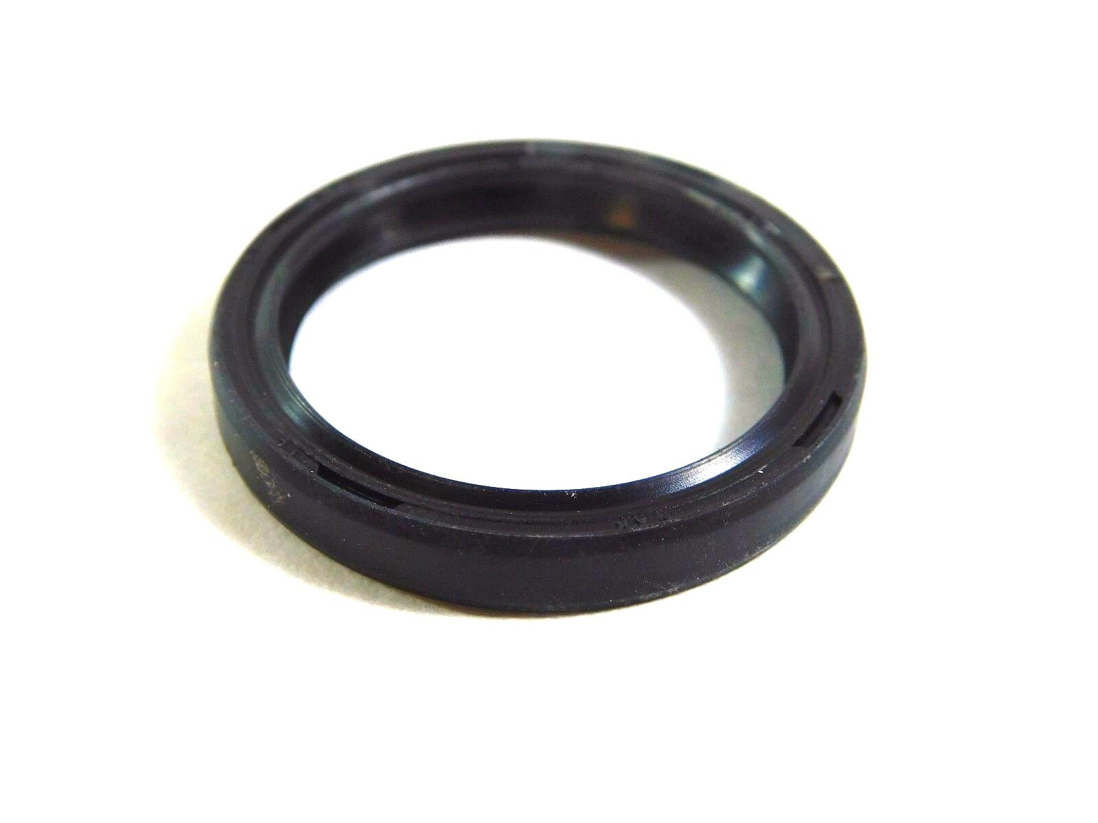 TCM Oil Seal 1.102" .378" x 0.197" 28X35X5TC-BX for sale online | eBay