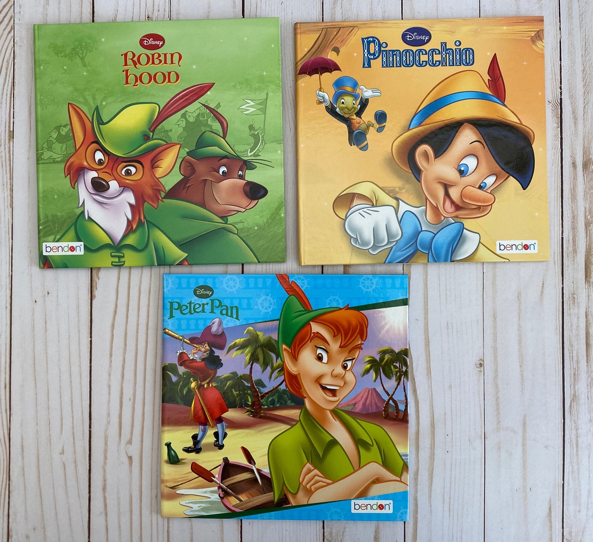 Peter Pan Vs Robin Hood