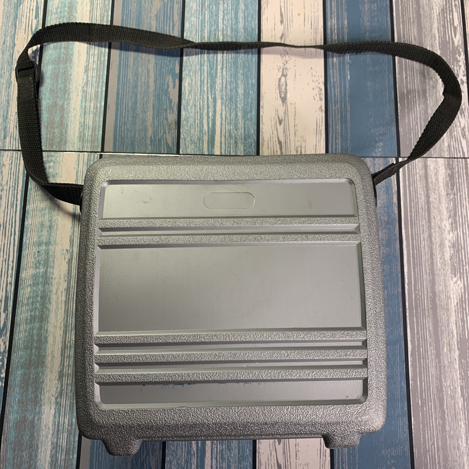 Vintage Aladdin Lunch Box Hard Silver Plastic Insulated w/Handle and ...