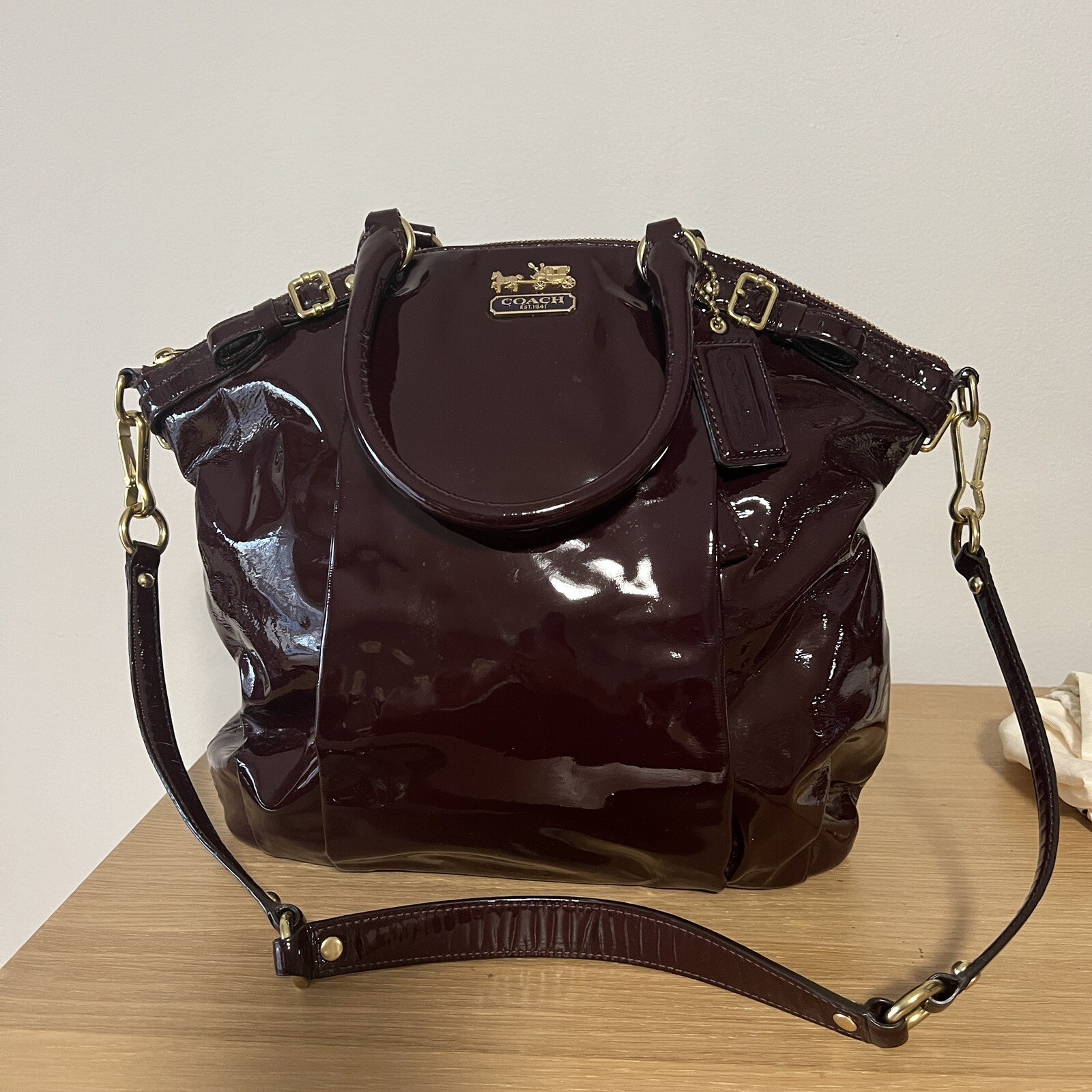 Coach Madison Patent Leather Lindsey Satchel Bag in P… - Gem