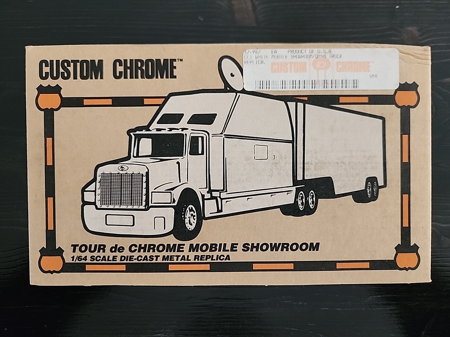 ERTL Custom Chrome Mobile Showroom Harley 1:64 Die Cast Semi Truck Cab ...